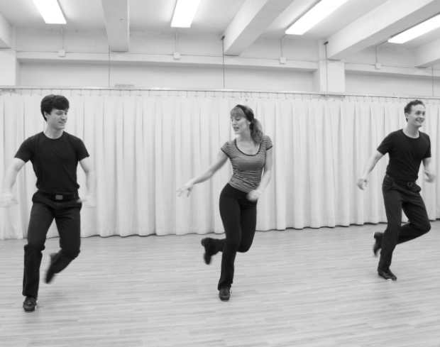 Dames at Sea Announces Weekly Tap-Dance Ticket Contest - TheaterMania.com