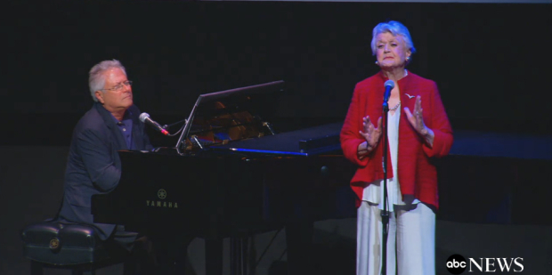Angela Lansbury Sings "Beauty and the Beast" as Mrs. Potts for 25th ...