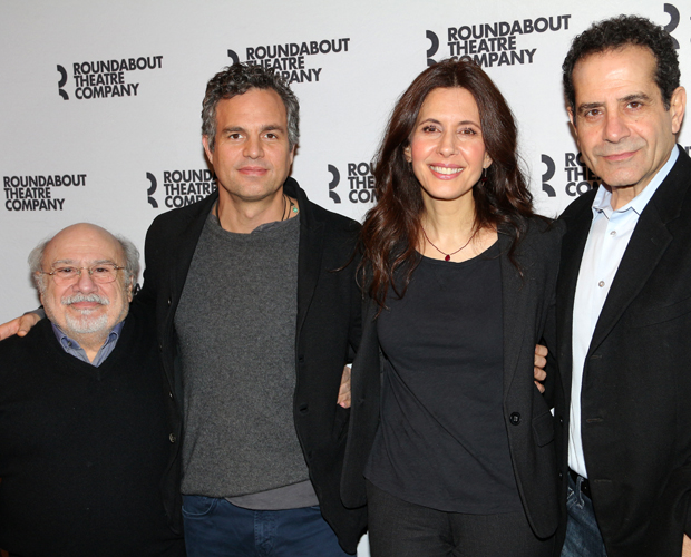 Mark Ruffalo, Danny DeVito, Tony Shalhoub, and Jessica Hecht Preview ...