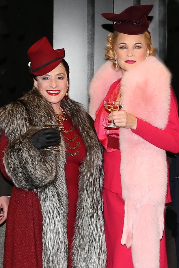 War Paint Celebrates 100 Performances on Broadway - TheaterMania.com