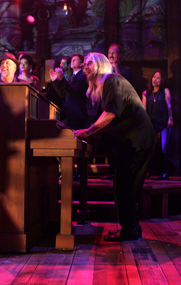 Red Roses, Green Gold Opens Off-Broadway - TheaterMania.com