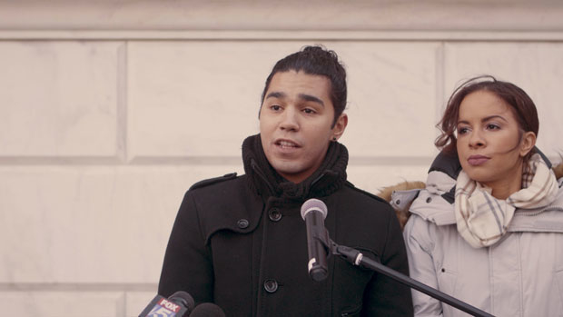 Hamilton Stars Celebrate Return of Historic Statues - TheaterMania.com
