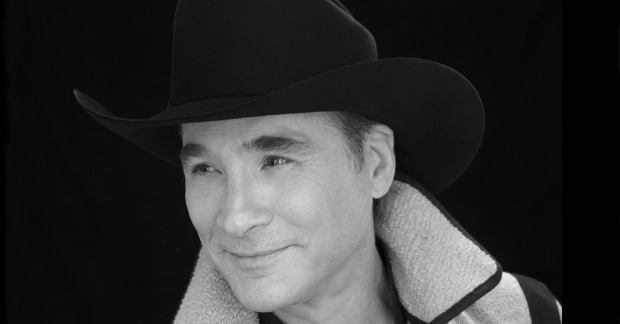 Clint Black's Looking for Christmas Musical Extends - TheaterMania.com