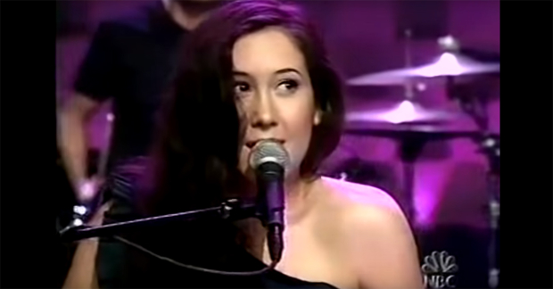 Flashback Friday: The Beautiful Vanessa Carlton Debuts "A Thousand ...