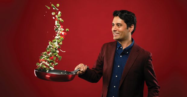 Backstage: Broadway Behind the Curtain - TheaterMania.com