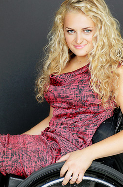 Ali Stroker of Glee Is Born for Broadway - TheaterMania.com