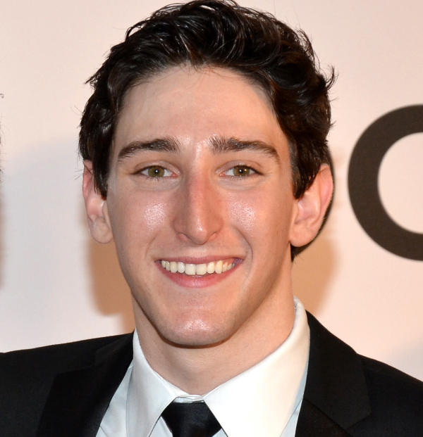 Jeremy Greenbaum Temporarily Joins the Cast of Broadway's Newsies in ...