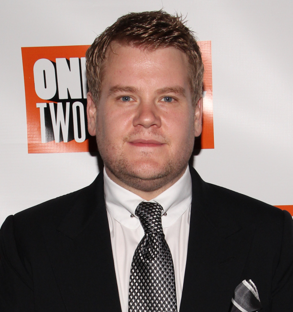 PHOTO FLASH: Brent Barrett Visits Silence! The Musical - TheaterMania.com