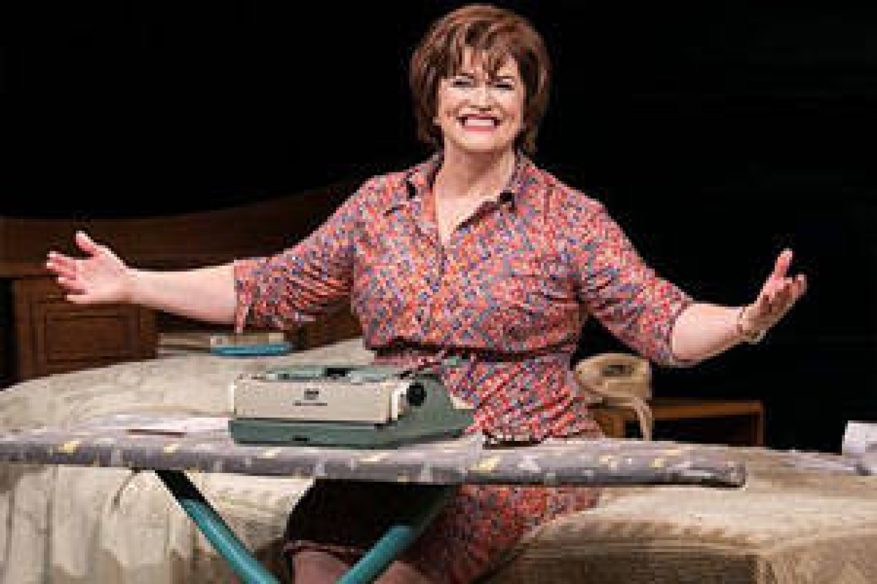 Erma Bombeck: At Wit’s End on CIncinnati: Get Tickets Now! | Theatermania - 315171