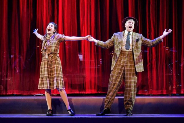 Review: Amid Falling Walls Revives the Holocaust-Era Music of ...