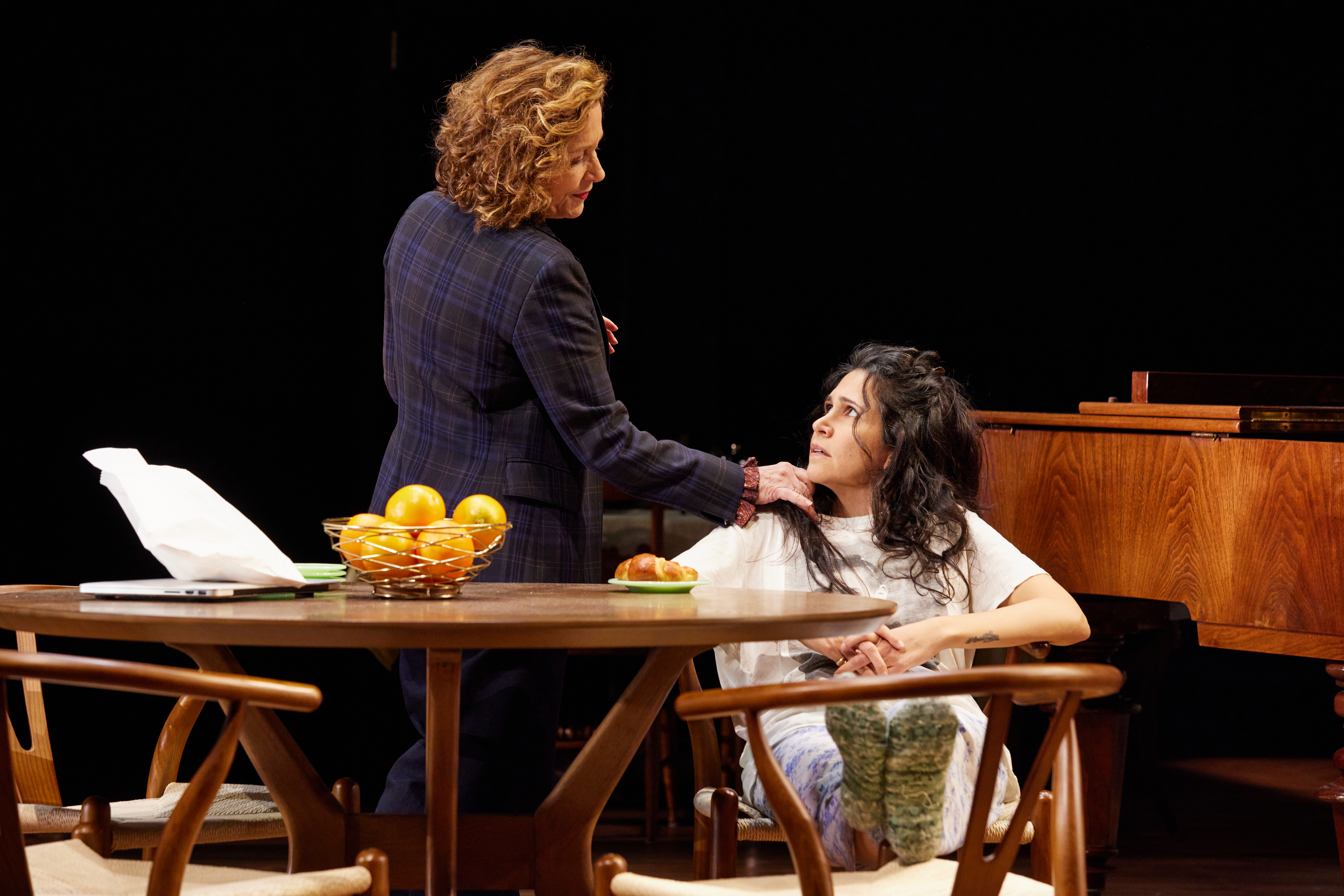 Interview: Francis Benhamou on Her Hair, That Monologue, and the ...