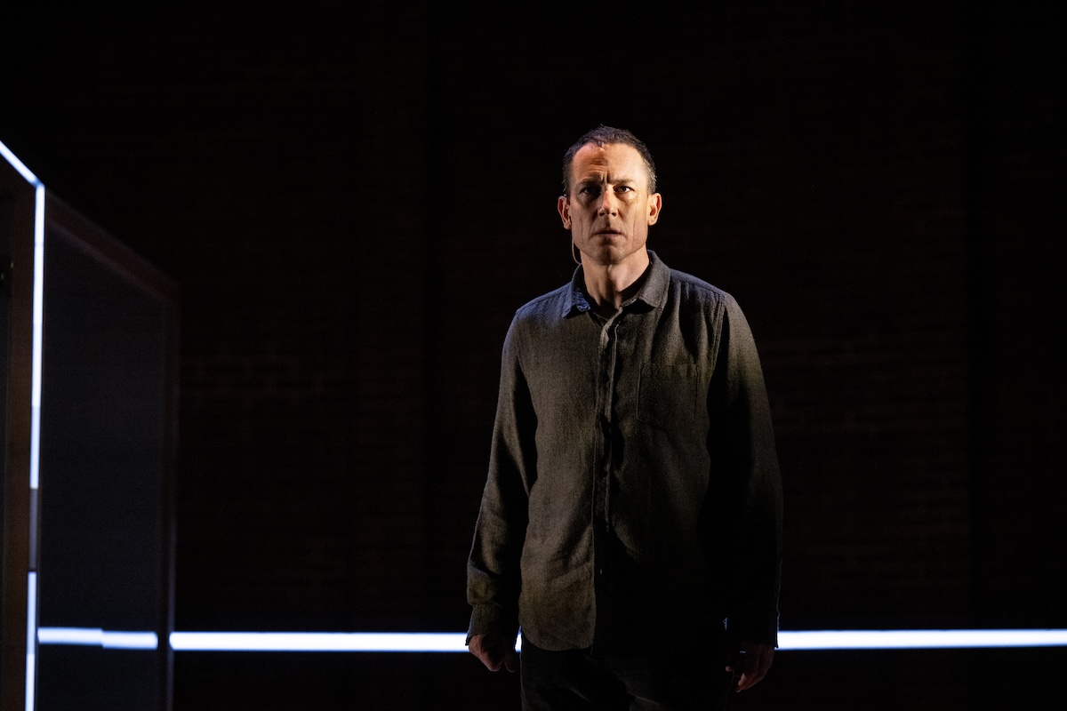 The Crown Star Tobias Menzies Talks About His Role in David Farr’s ...