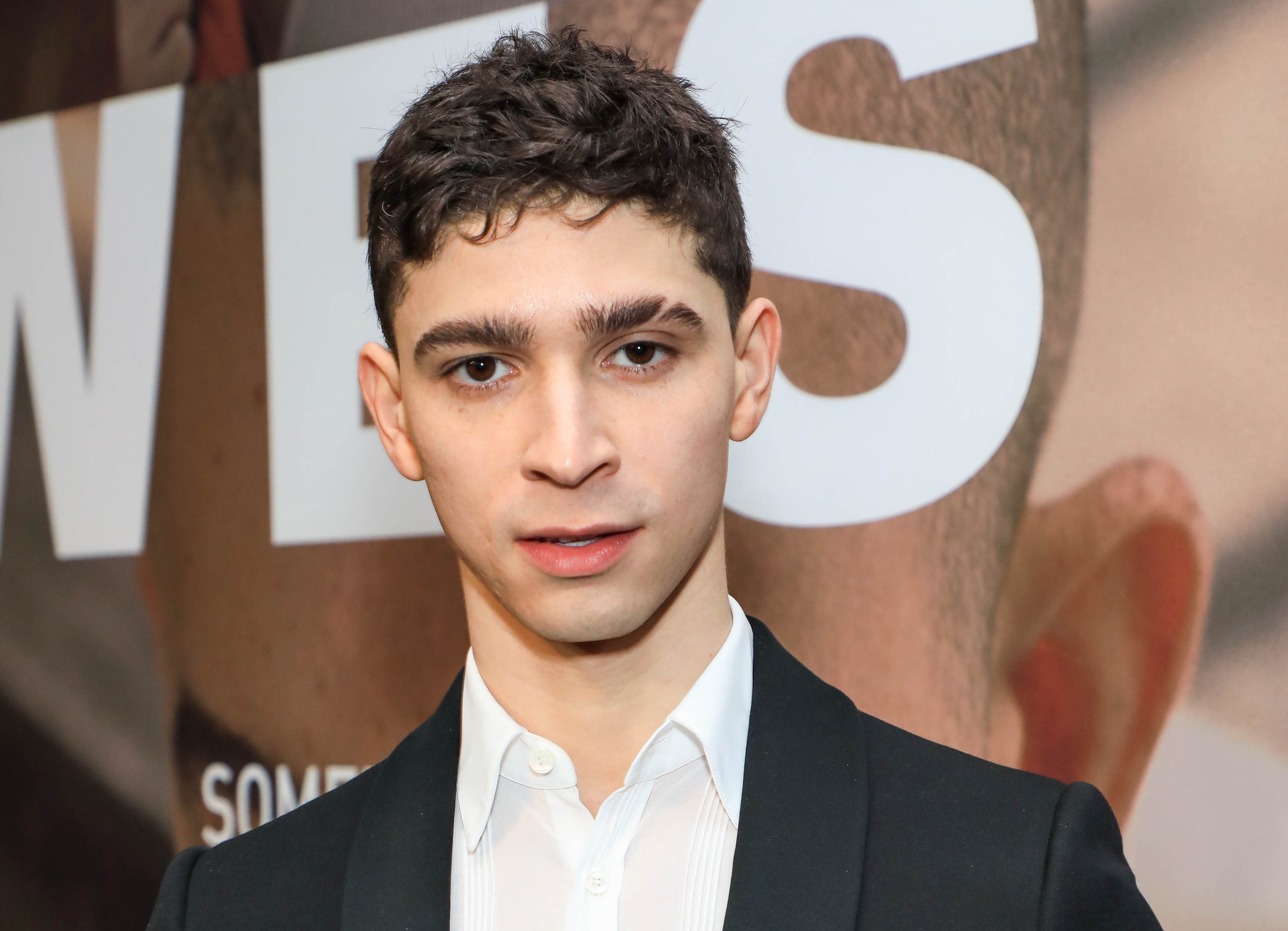 Isaac Powell, Solea Pfeiffer, Eleri Ward, and More to Star in Florence ...