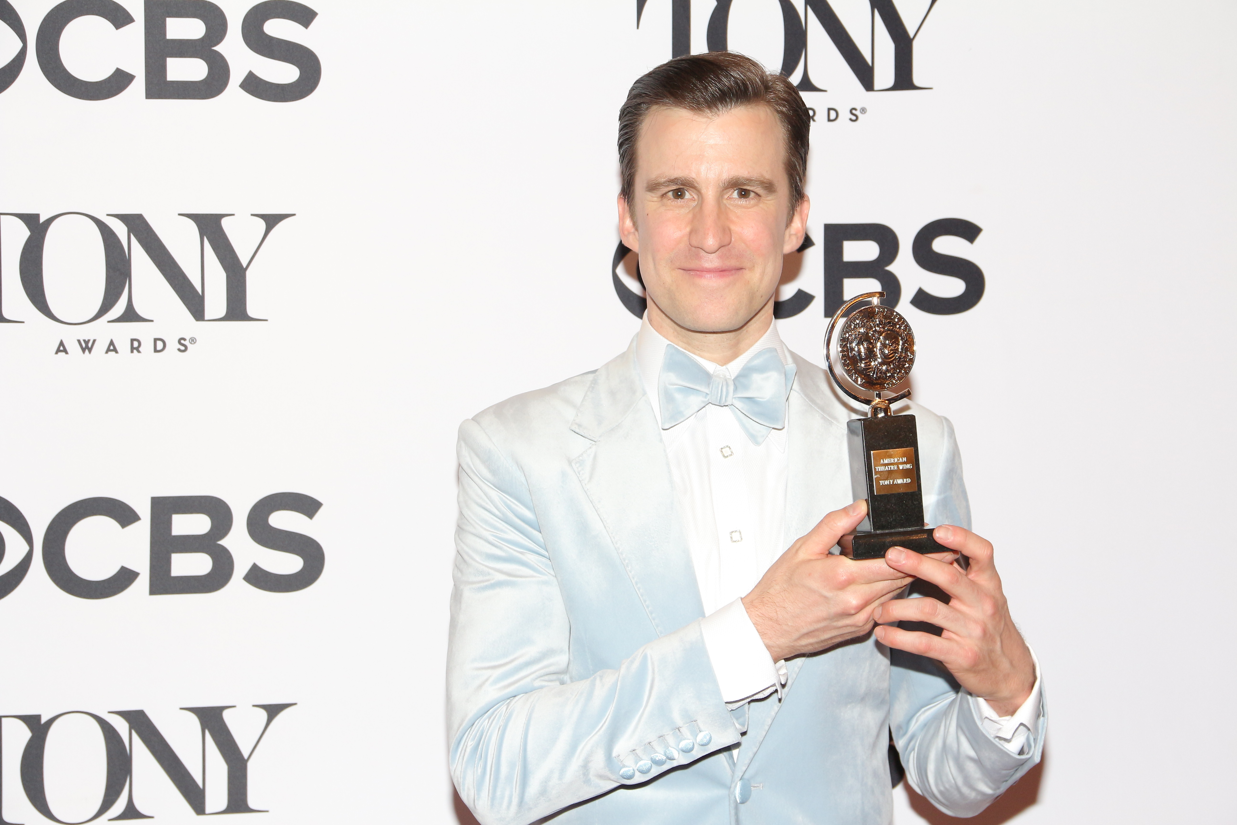 Gavin Creel, Tony Award Winner for Hello, Dolly!, Dies at 48 ...