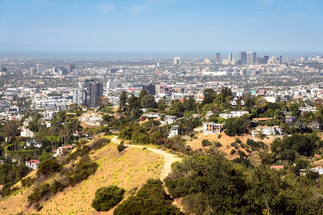 News, Tours, Shows & Venues in Los Angeles: Latest Updates