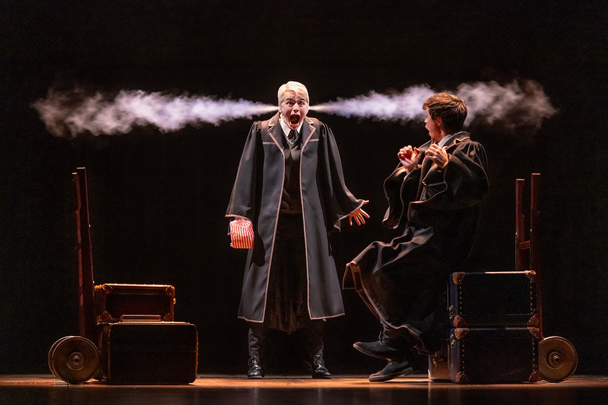 Review: A Condensed Harry Potter and the Cursed Child on Tour Across ...