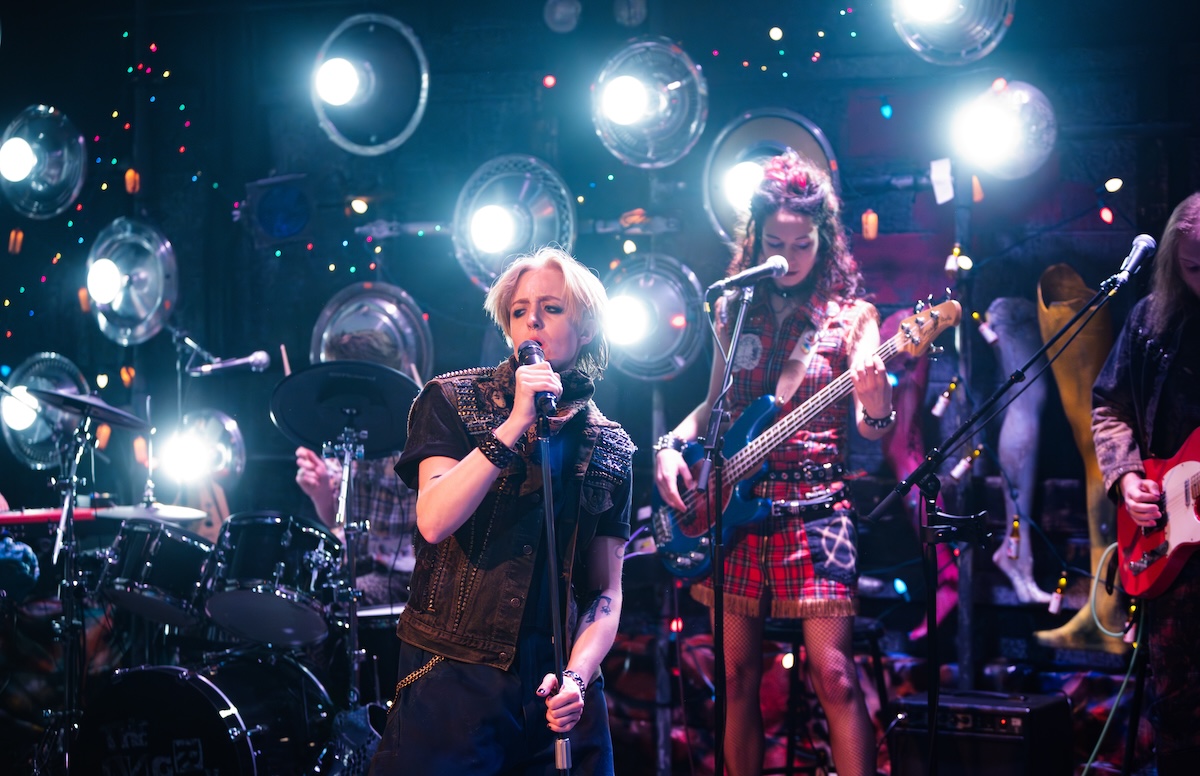 Review: Hedwig and the Angry Inch Is a Powerful Journey of Self ...