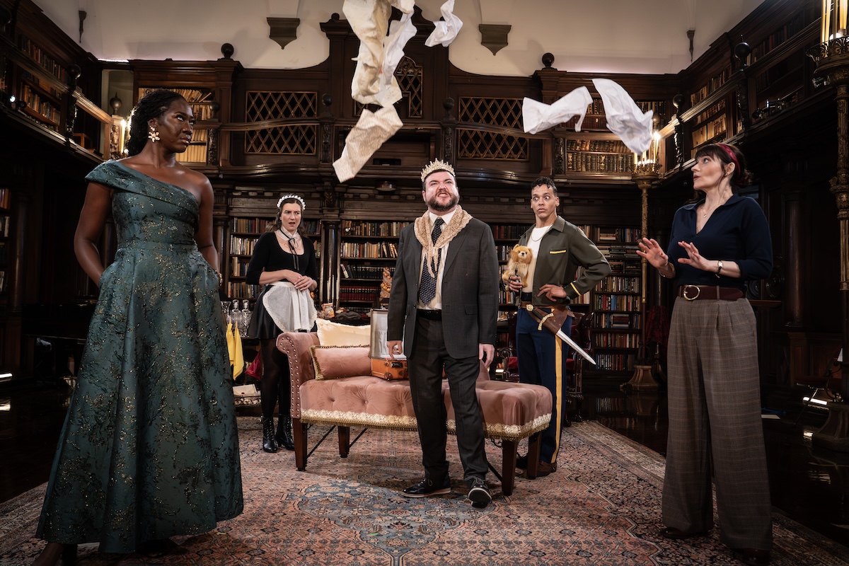 Review: André De Shields Is Tartuffe—Enough Said - TheaterMania.com