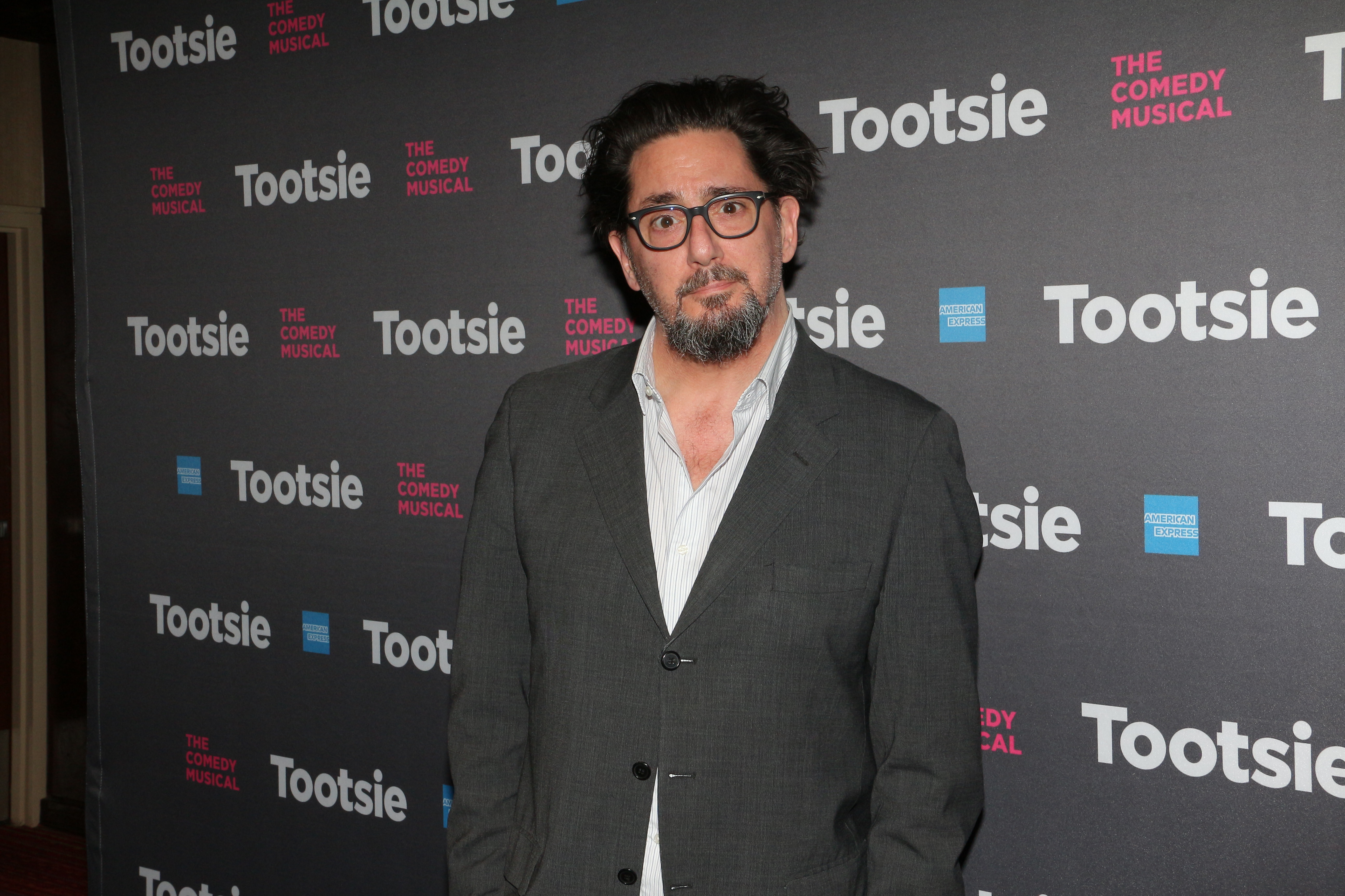 Reg Rogers to Lead Cast of Ionesco’s Rhinoceros at Yale Rep ...