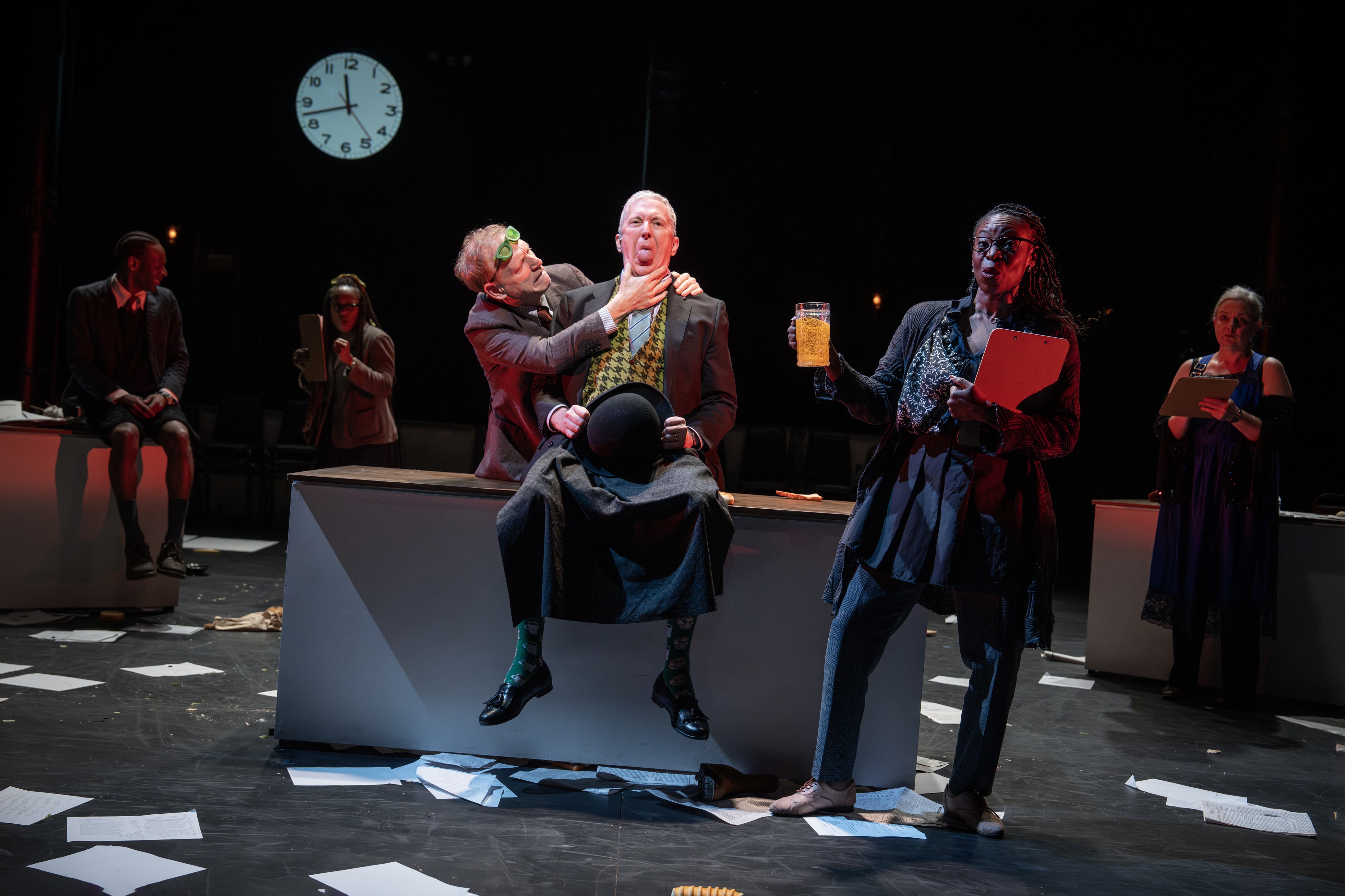 Review: Leopold Bloom for Rookies and Pros in a Hilarious Ulysses ...