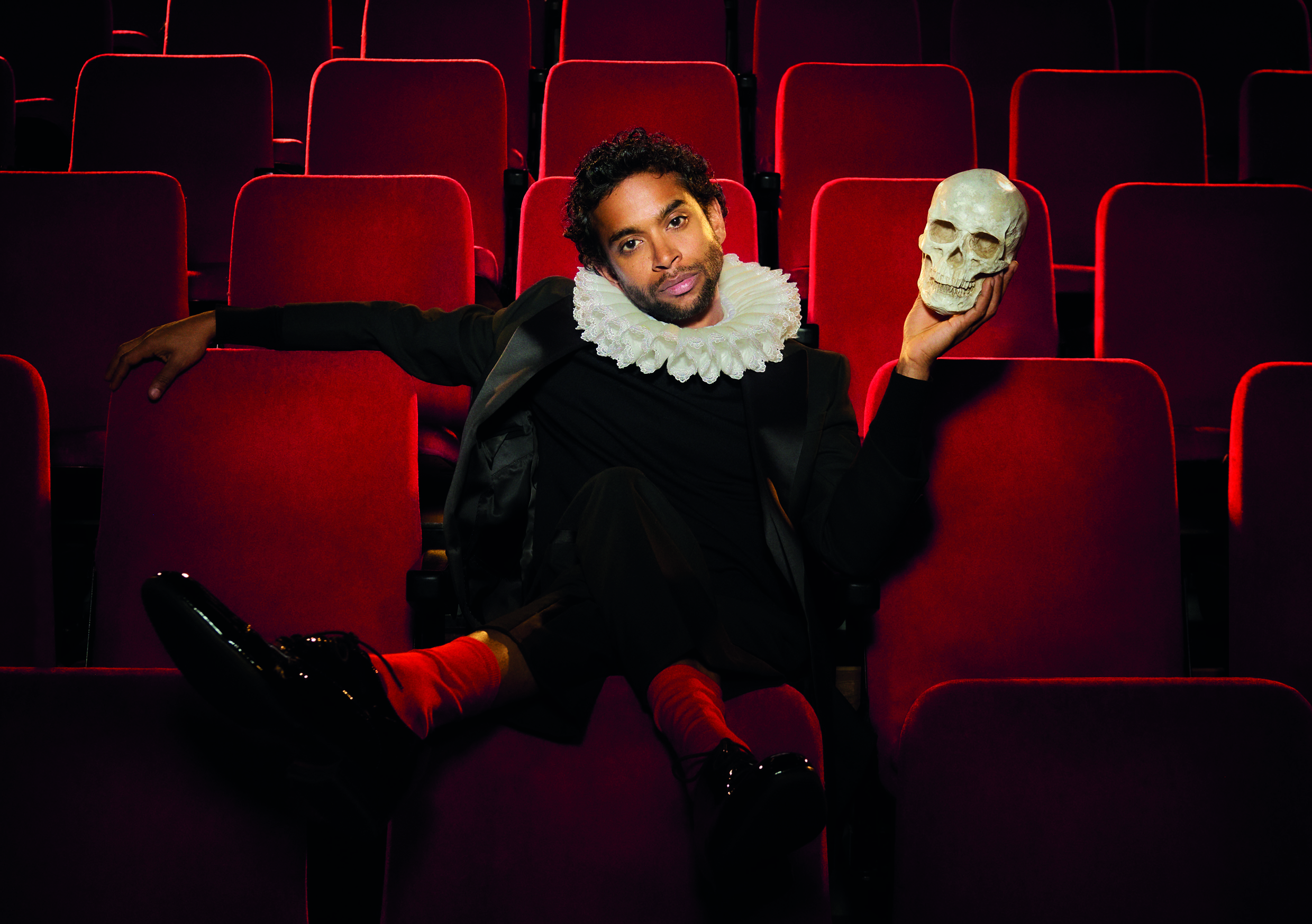 Complete Cast Announced for National Theatre’s Hamlet Starring Hiran ...