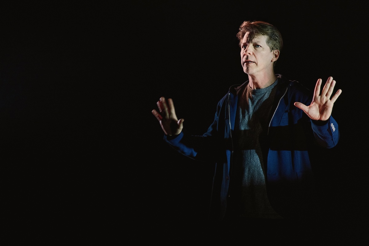 Review: The Unknown, Sean Hayes in a One-Man Thriller - TheaterMania.com