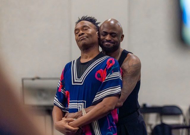Interview: Wayne Brady Is Showing Up for Queer Black Love This Pride in ...